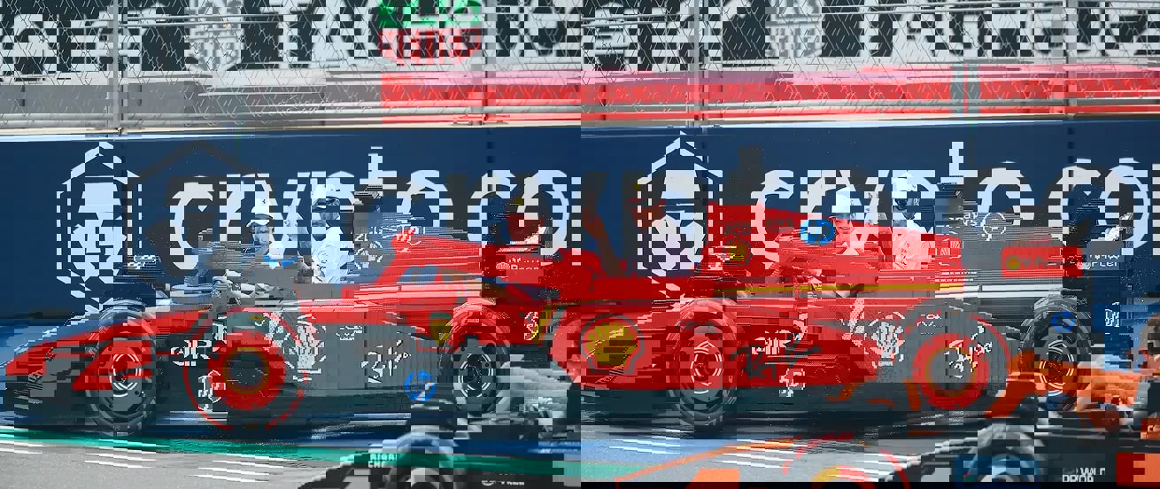 Alza.cz jako první v Česku vystaví model LEGO® Ferrari F1® v životní ...