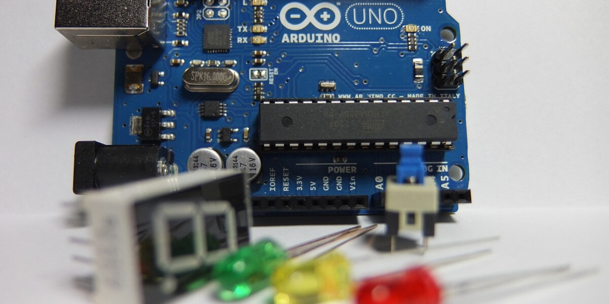 Arduino, vlastně už ne jenom hračka | Alza.cz