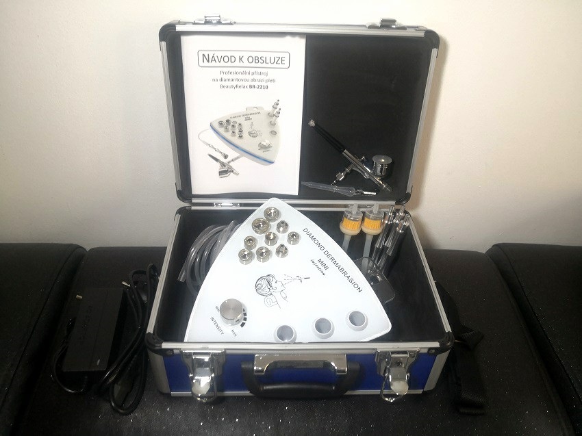 Vakuový čistič pleti BeautyRelax Peelmax Exclusive (RECENZE) | Alza.cz