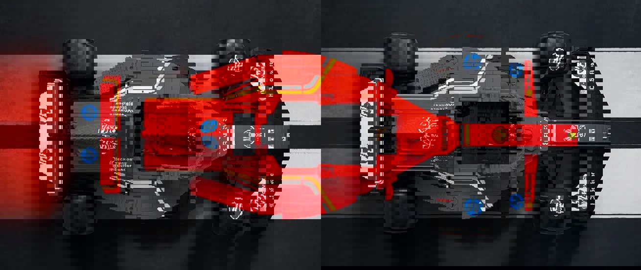 Alza.cz jako první v Česku vystaví model LEGO® Ferrari F1® v životní ...