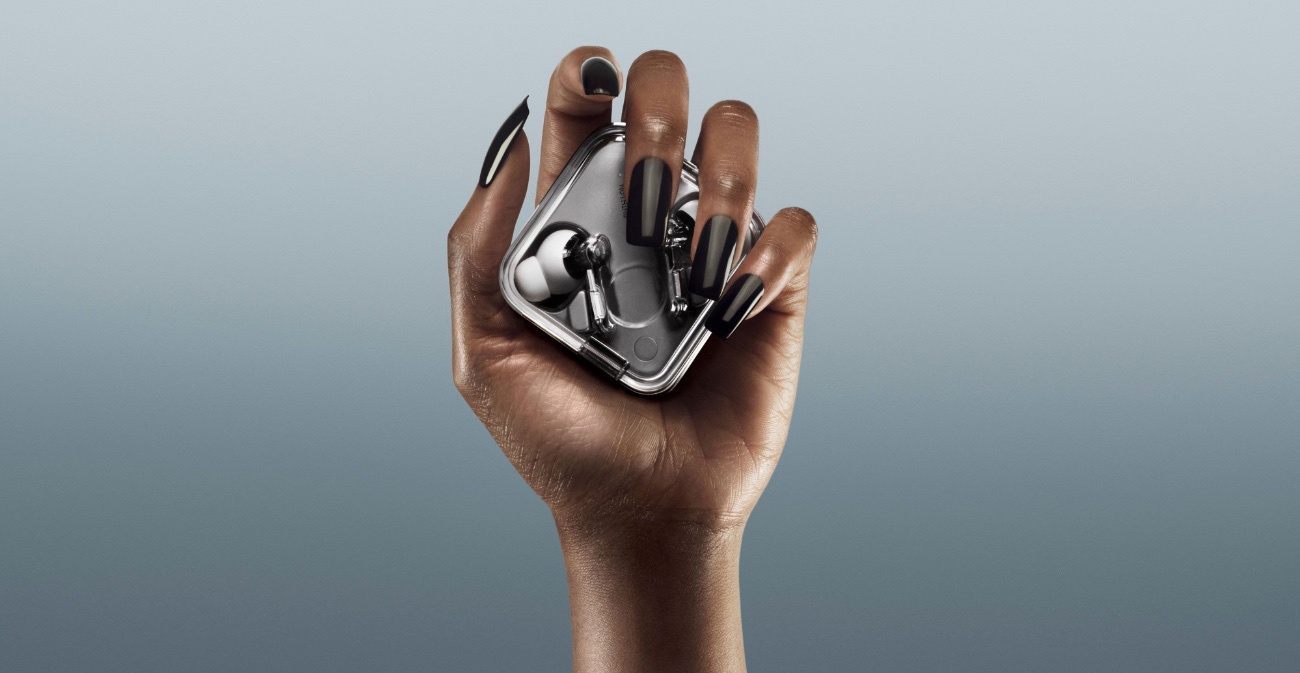 Nothing Ear (3) sind Kopfhörer mit typischem Design, verbessertem Klang ...