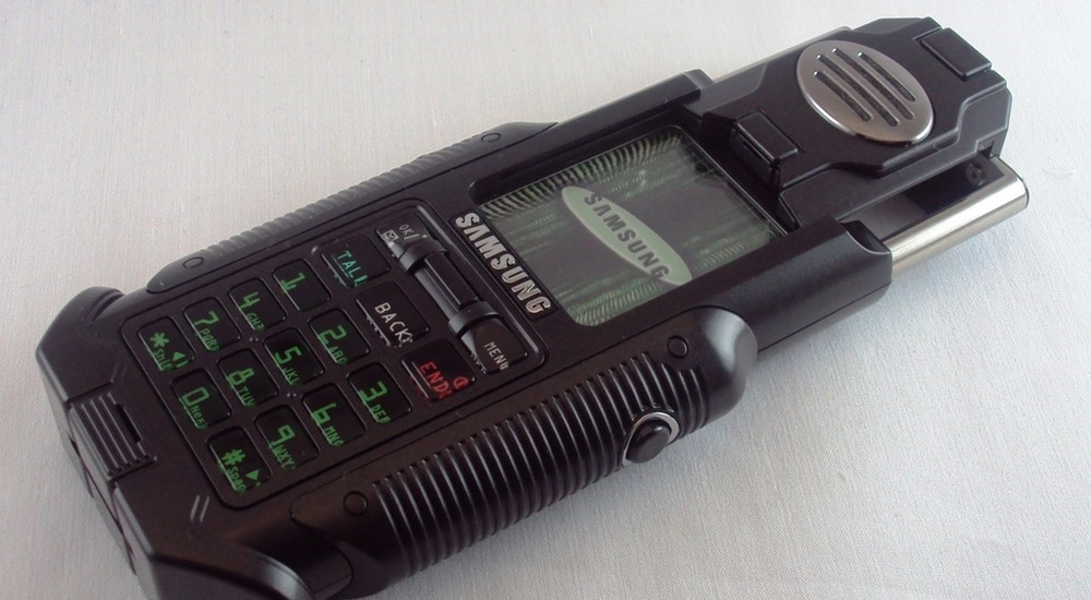 Nejdivnější mobily historie (PŘEHLED): když designéři popustí uzdu své ...