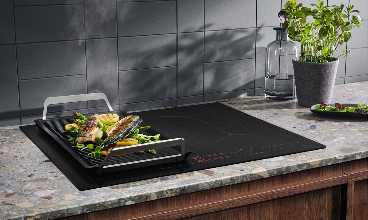 Varné desky Electrolux SaphirMatt®: Matný povrch, odolnost i nadčasové ...