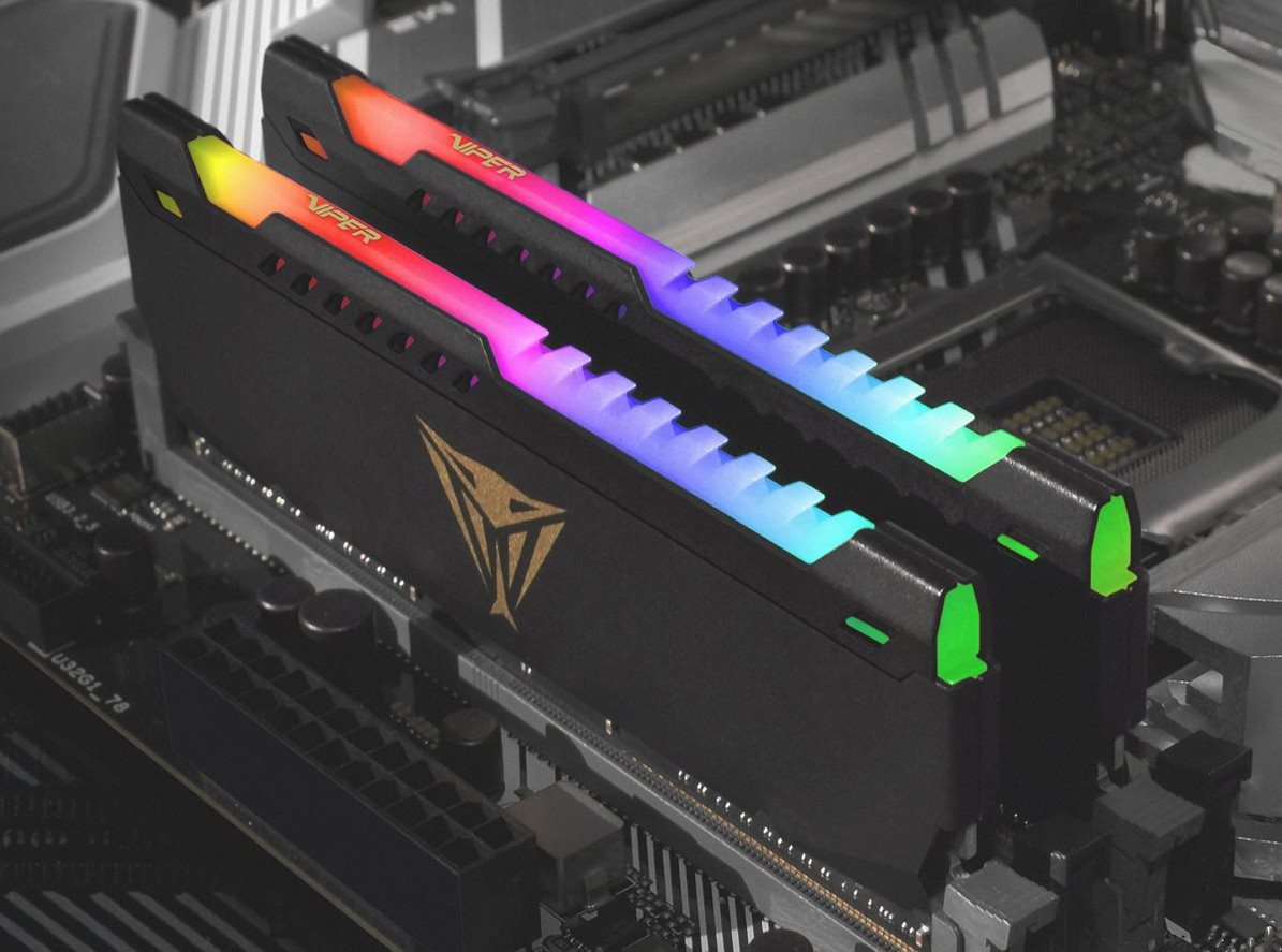 Patriot Viper Steel RGB 32GB KIT DDR4 3200MHz CL18 - Operační paměť ...