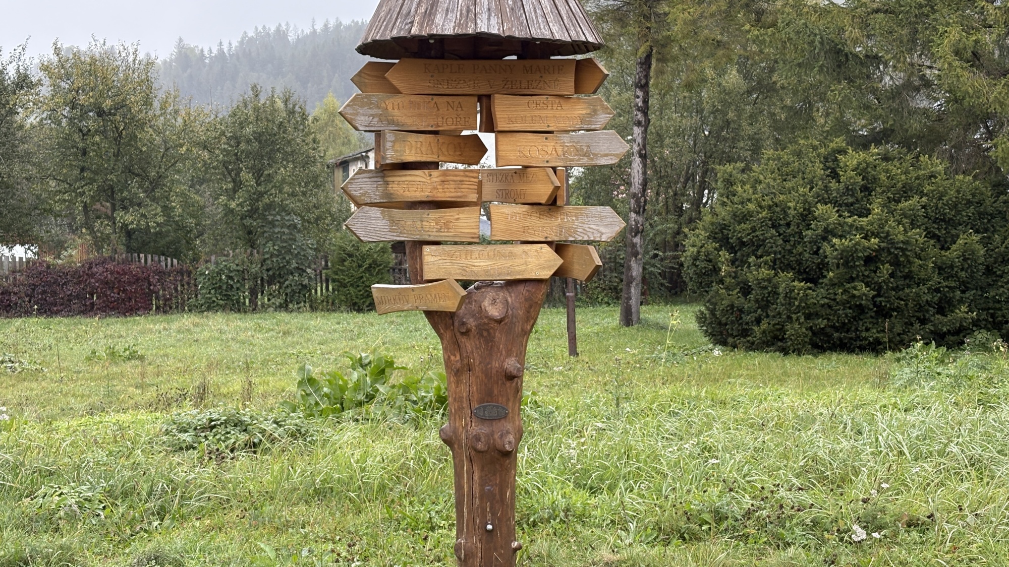 iPhone 16 Plus (RECENZE): Až na ten displej docela povedená mašinka ...