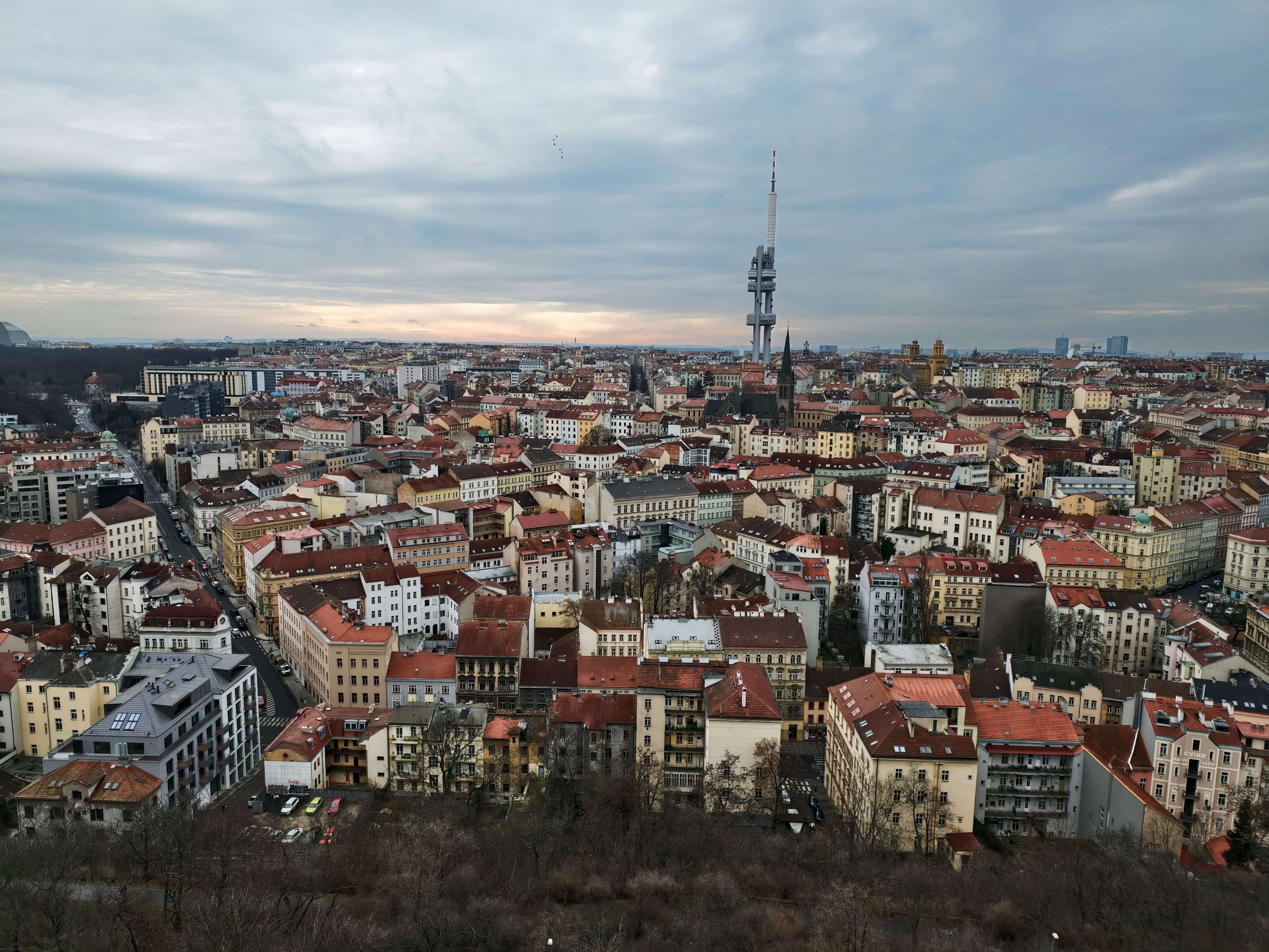 Vivo X200 Pro (RECENZE): Top telefon s nádherným displejem a téměř ...