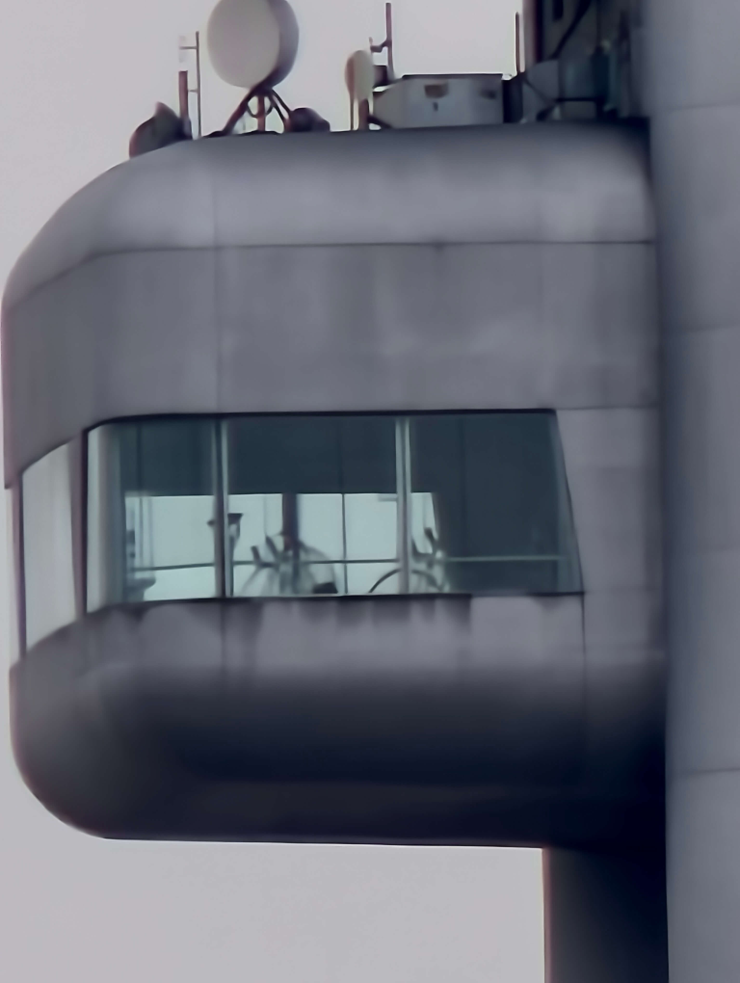 Vivo X200 Pro (RECENZE): Top telefon s nádherným displejem a téměř ...