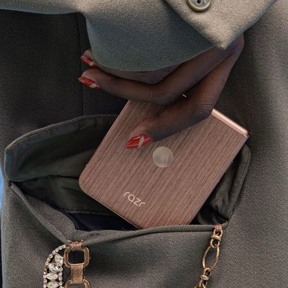 Motorola Razr 60 Ultra (TEST): Der neue König der Klapp-Handys mit ...