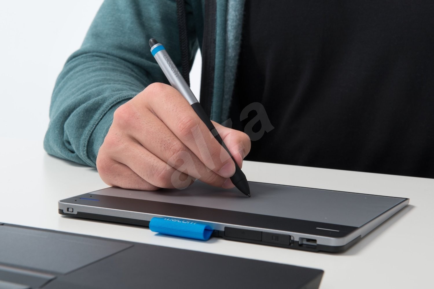 Wacom Intuos Pen&Touch S Tablet - Grafický tablet | Alza.cz