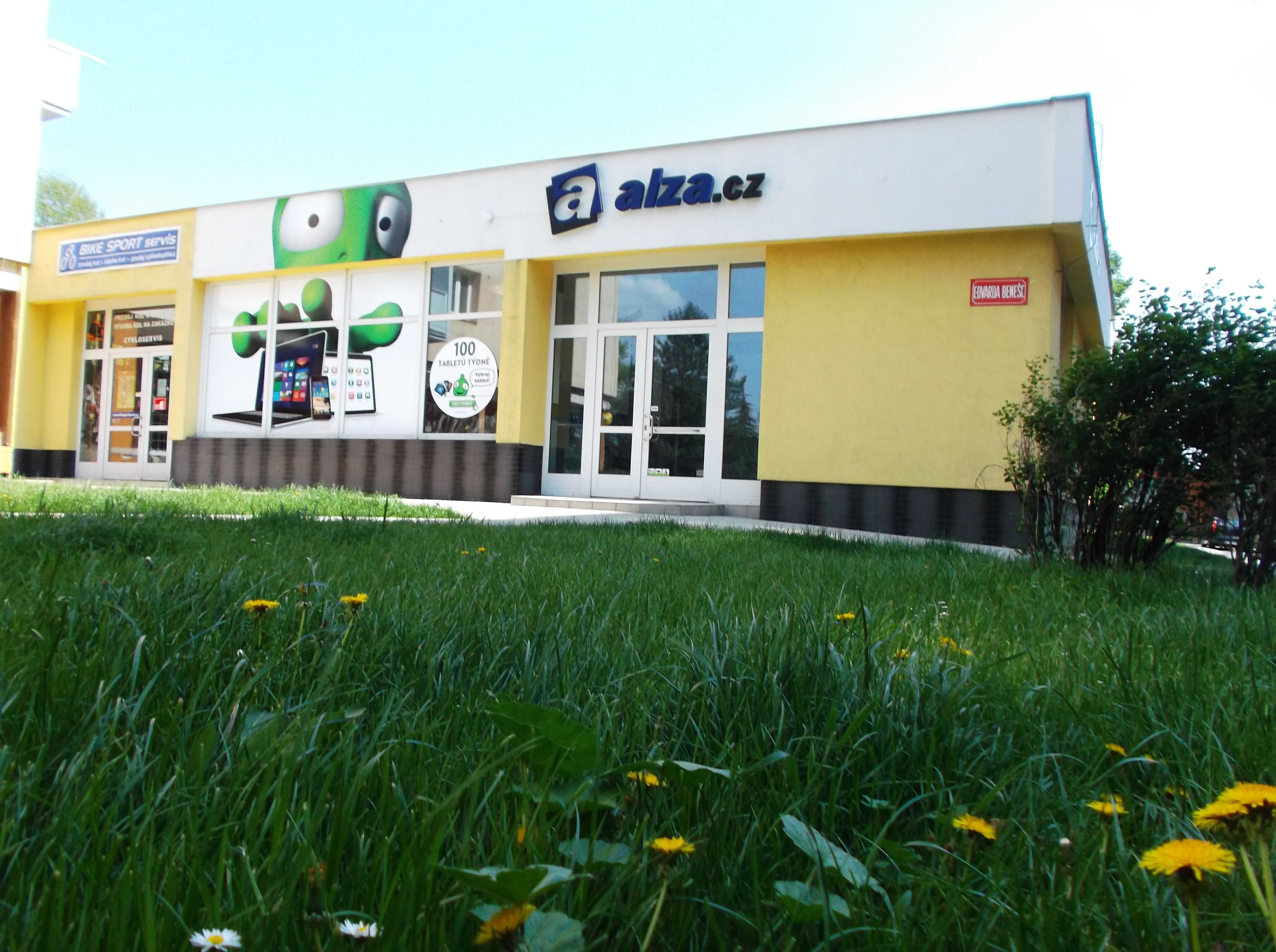 Alza.cz otevřela v Opavě jubilejní čtyřicátou prodejnu